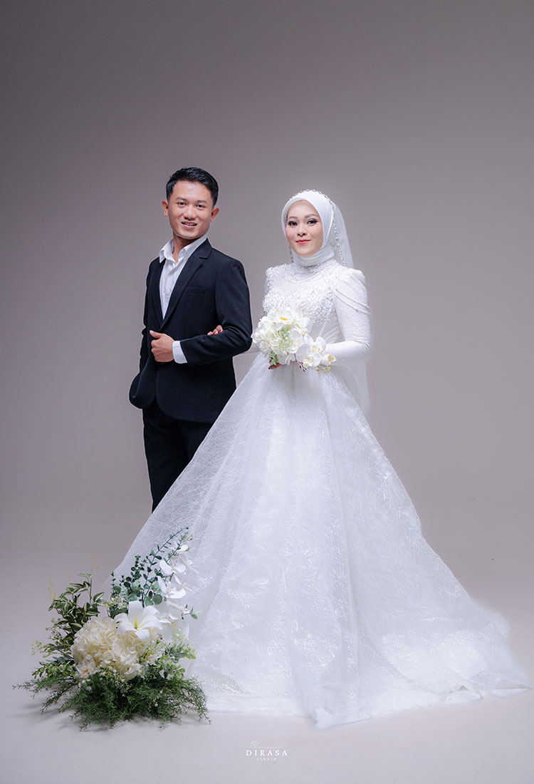 The Wedding of Tia & Aris - Undangan Digital